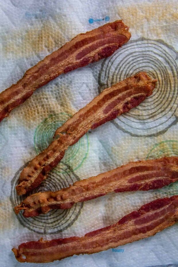 An Easy Recipe For Crispy Oven Baked Bacon - This Mess is Ours