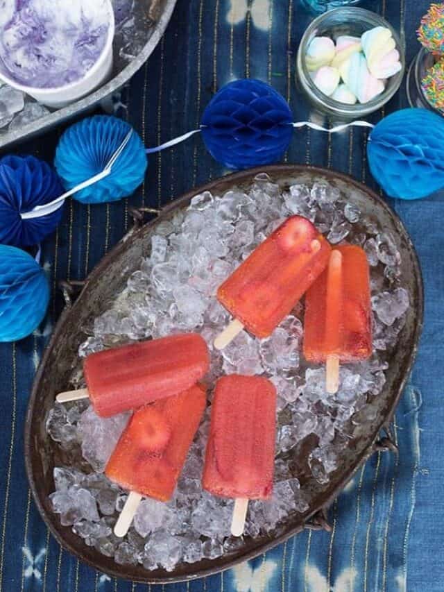 Strawberry Aperol Spritz Poptails