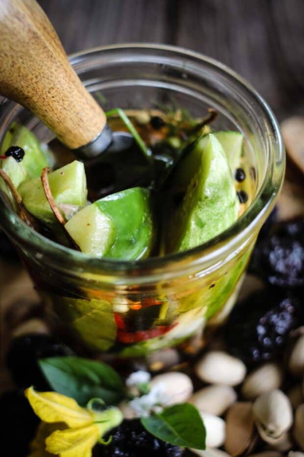 An Easy Refrigerator Pickle Recipe That Makes The Best Pickles! - This ...